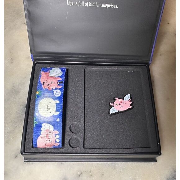 Jewelry | New Zox Anything Can Happen Pigs Fly Limited Edition Pearl ...